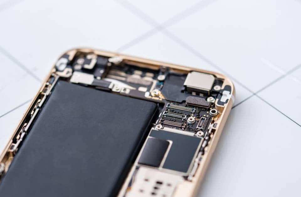 Seattle Wireless iPhone Screen Repair Offers Phone Repairs in Seattle ...